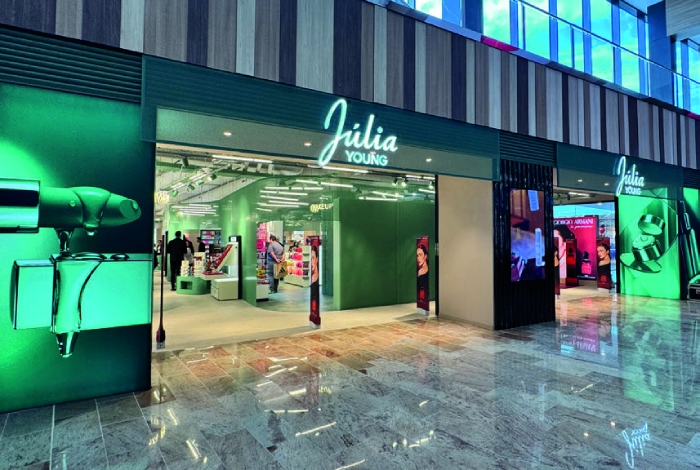 Júlia Young, la nueva propuesta de Perfumería Júlia